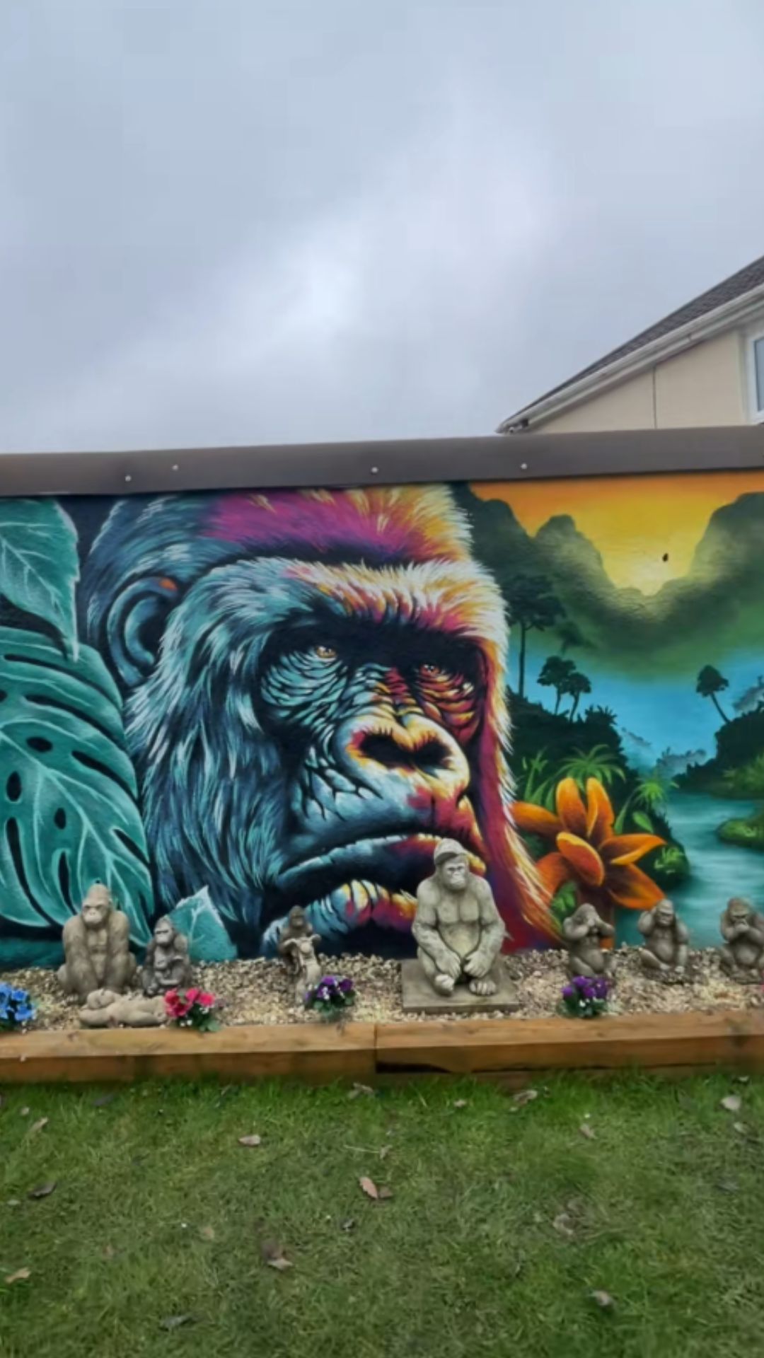 The story behind my 10 hour gorilla painting masterpiece