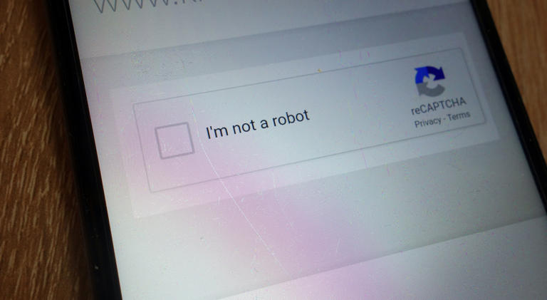 Scammers are using a fake captcha hack to steal your personal ...