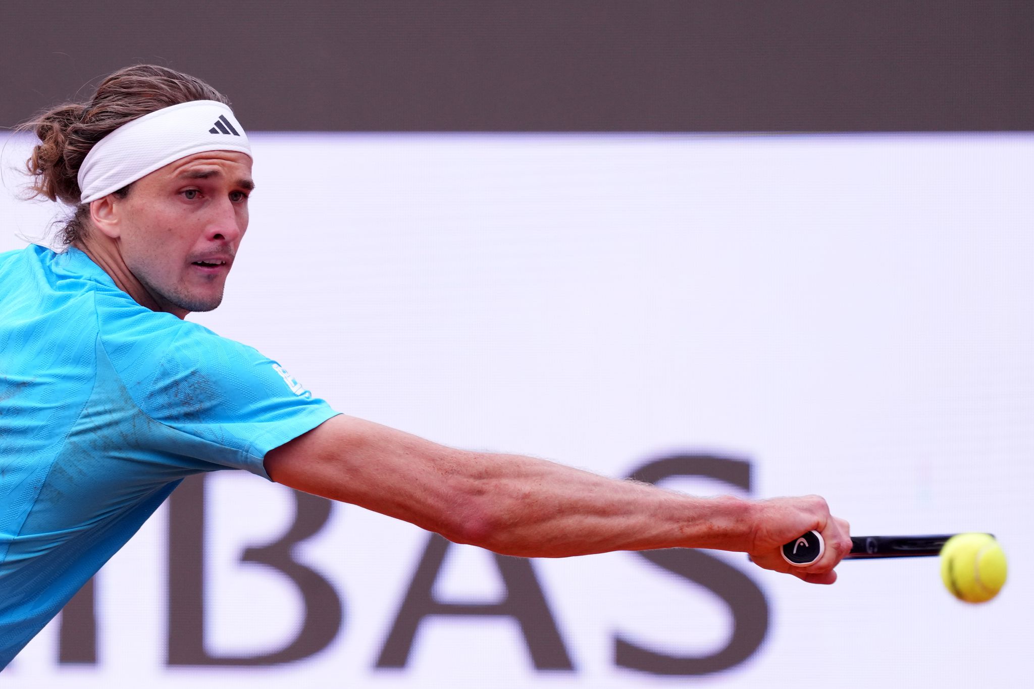 Becker sees Zverev as favourite at French Open after Sinner's exit
