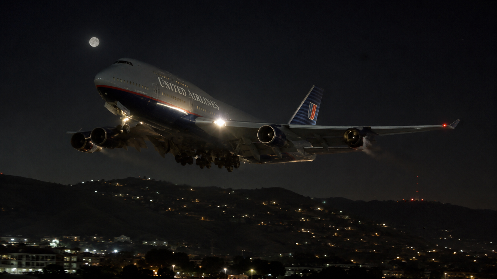 United 863’s engine failure sent a 747 toward a mountain