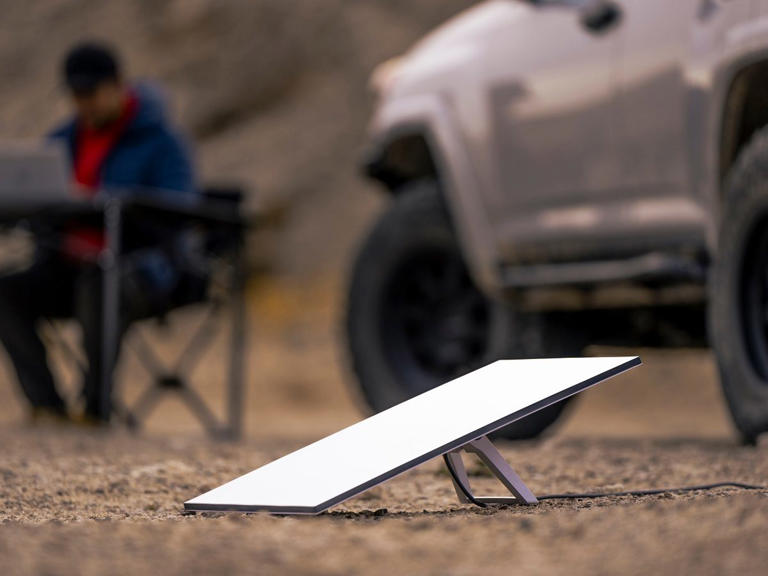 Starlink Mini may finally cut the cord with a battery-powered dish