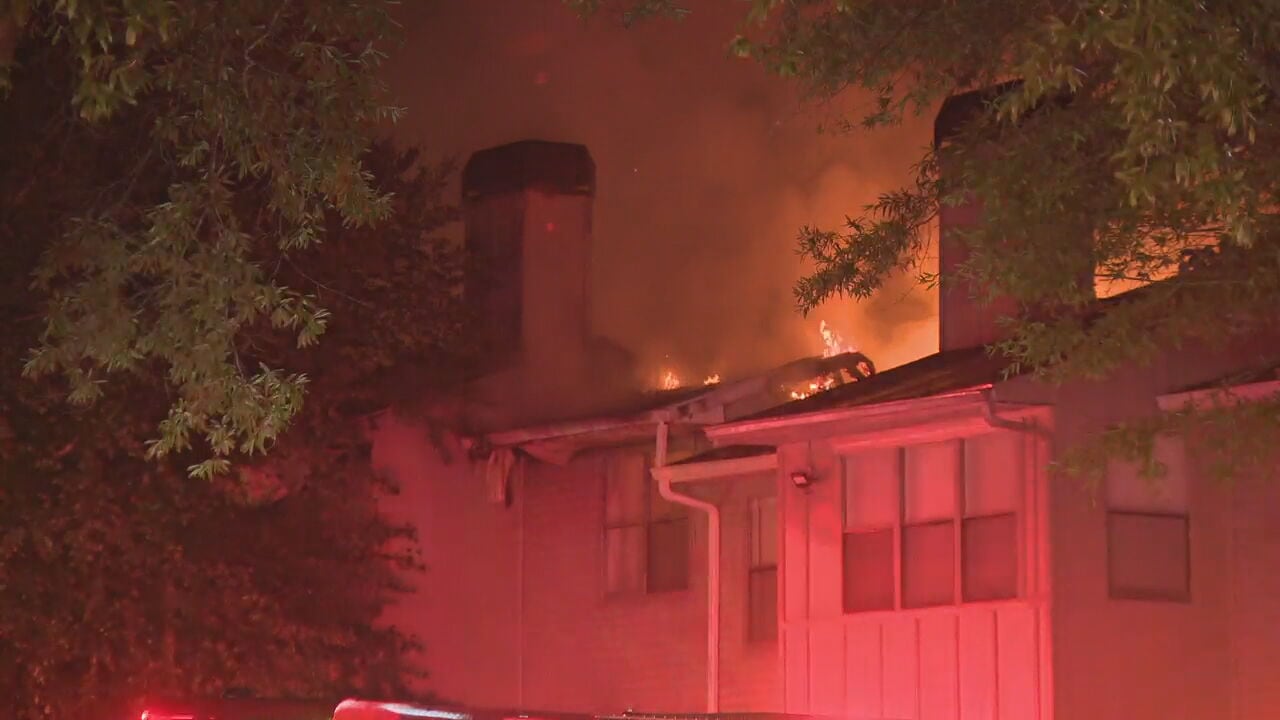 17 families displaced after major apartment fire