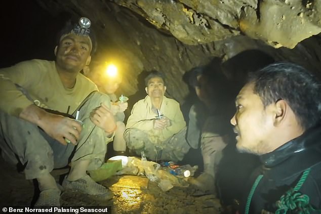 Gold miners located in cave remain trapped ahead of risky rescue