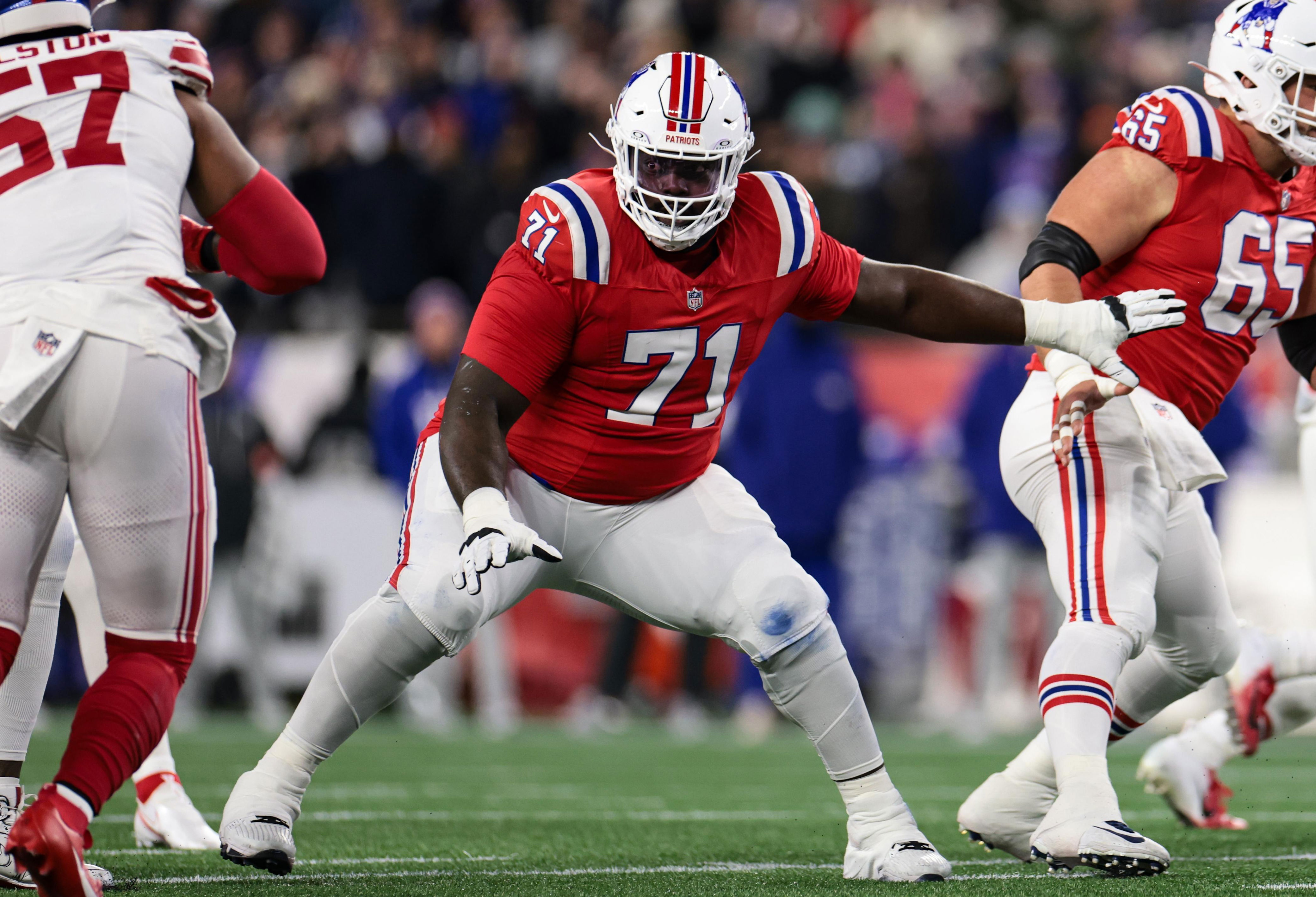 Contract details for Mike Onwenu’s new Patriots deal