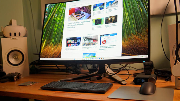 HP EliteBoard G1a review: It's a desktop in a keyboard! But it's not ...