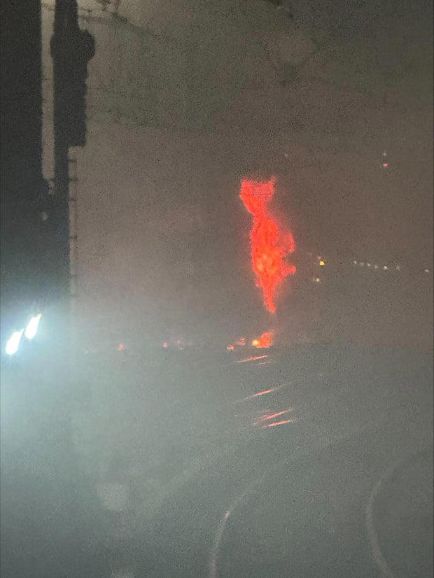 Amtrak, NJ Transit service resumes at Penn Station after train car fire