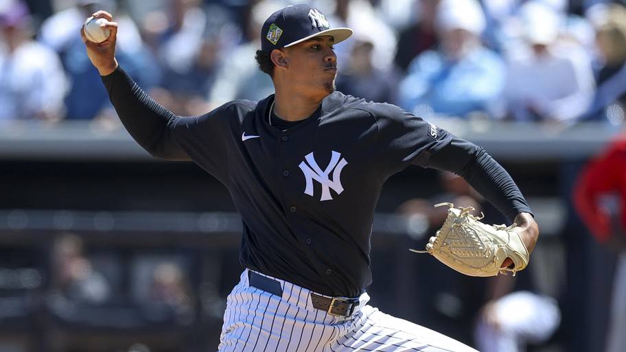 Yankees' bullpen could get much needed boost from top prospect soon