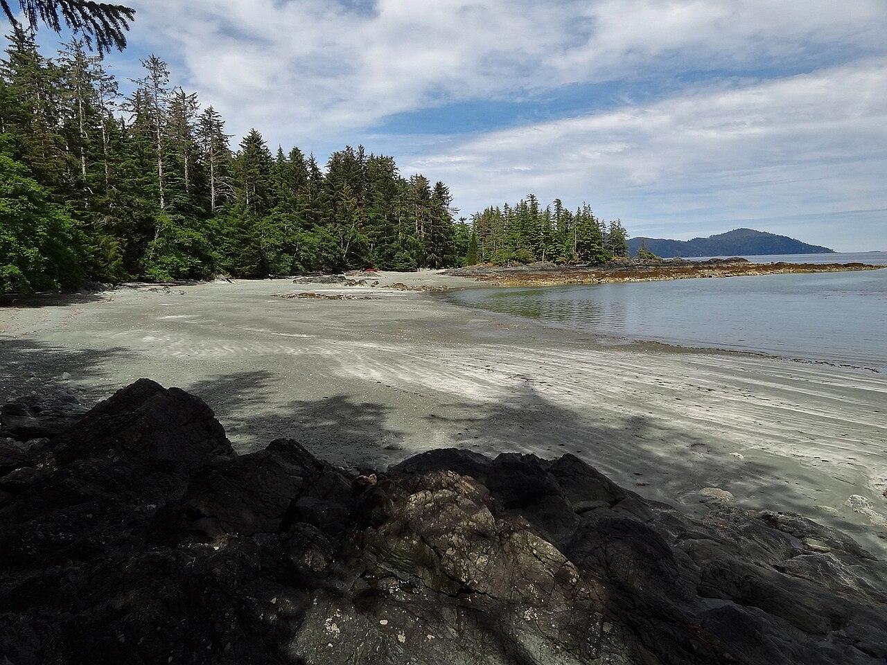 These 10 hidden Canadian gems are replacing overcrowded Banff in 2026
