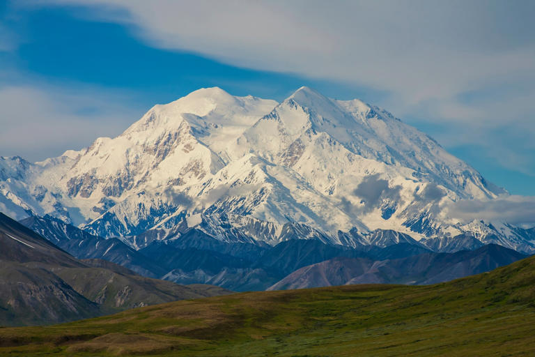 1 of 4 fallen climbers rescued from tallest mountain in North America