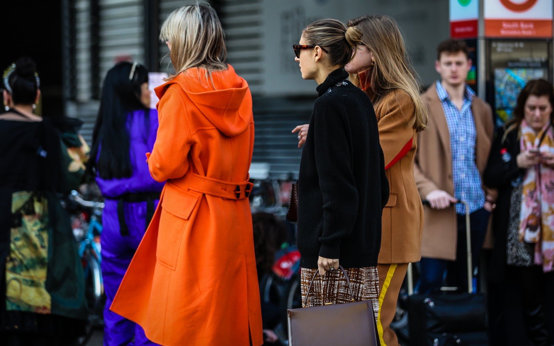 Las camperas anchas pasaron de moda y llega una nueva tendencia en ...