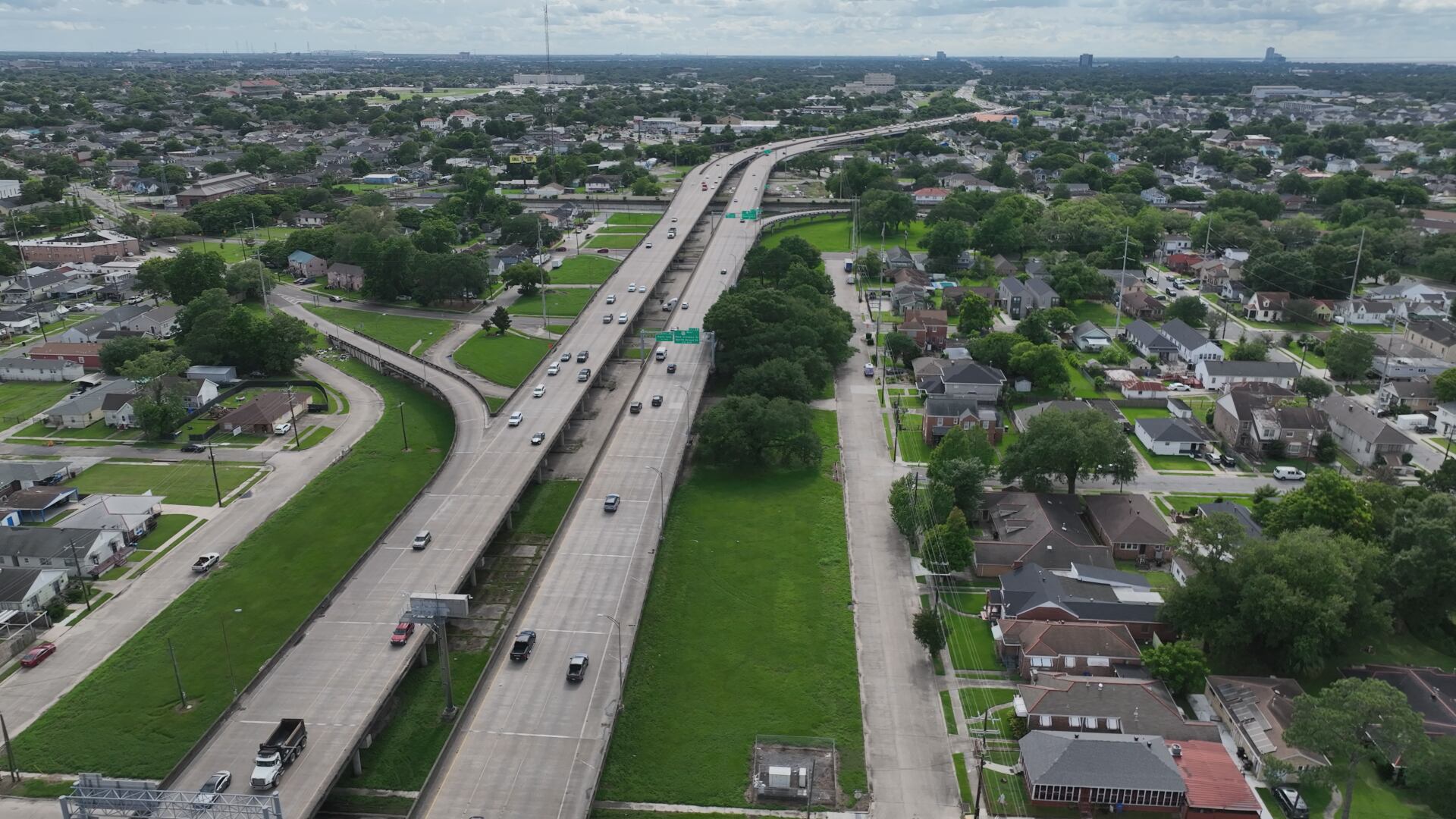 I-610 through New Orleans will shut down this weekend for repairs