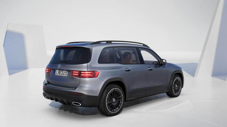 2025 Mercedes-Benz GLB