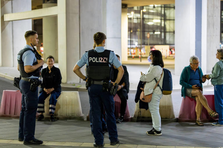 Bombendrohung am BER: Terminal geräumt
