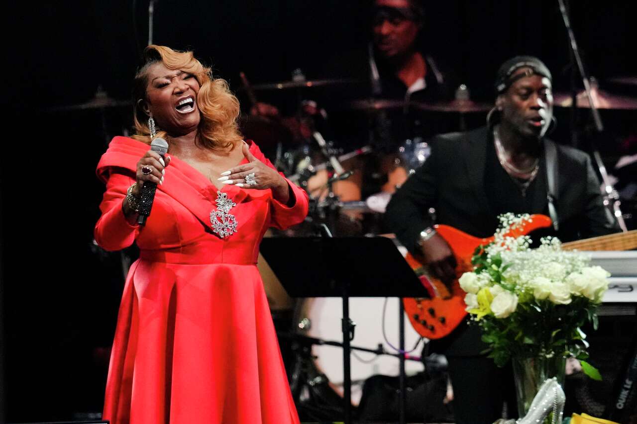 Patti LaBelle, Chaka Khan, Gladys Knight & Stephanie Mills bring queen ...