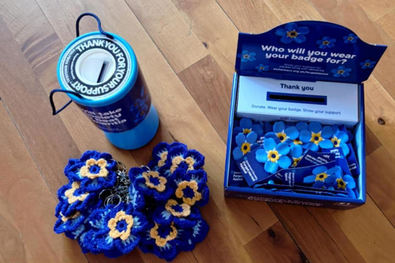 Lambeg’s phantom crocheter supports Alzheimer’s Society Forget Me Not ...