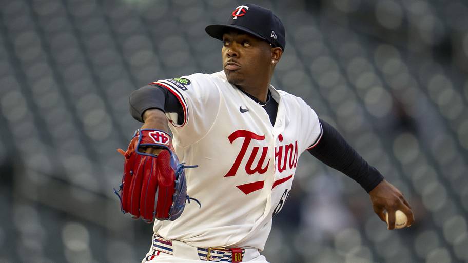 Another promising Twins pitcher hits the IL, two relievers recalled