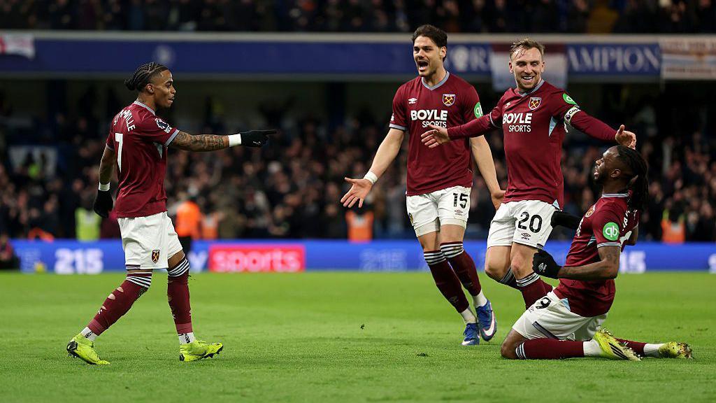 'Bowen the one' - Fans on who Brighton should sign from relegated sides