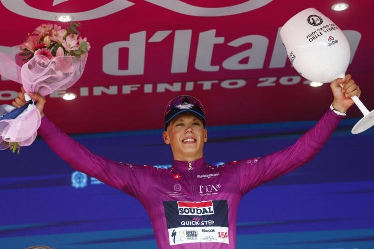 Giro 2026. Paul Magnier peut-il encore perdre le maillot cyclamen