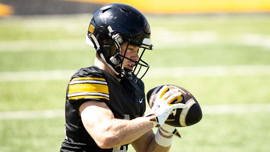 Early Steelers 53-man roster prediction features shocking surprises