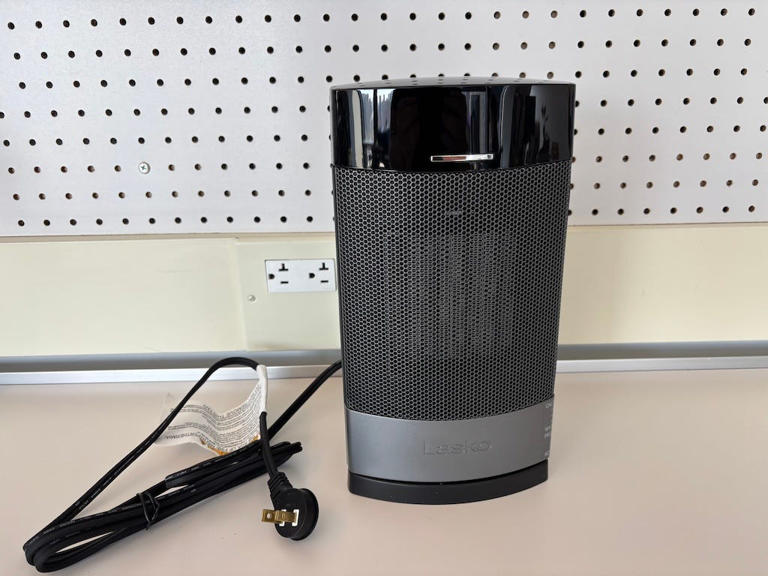 5 household devices to always unplug before a trip, experts say