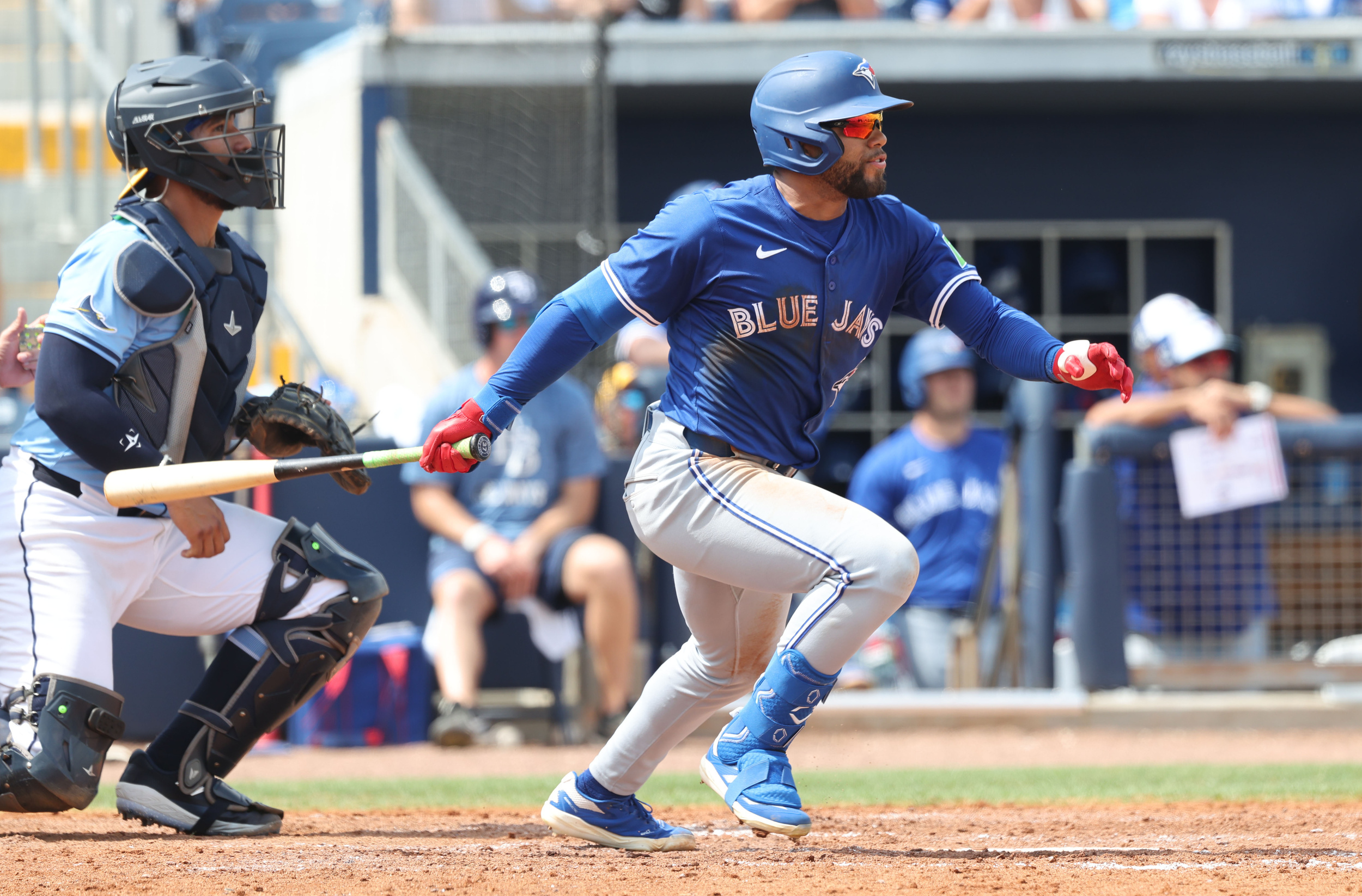 Phillies replace Otto Kemp with switch-hitting speed demon