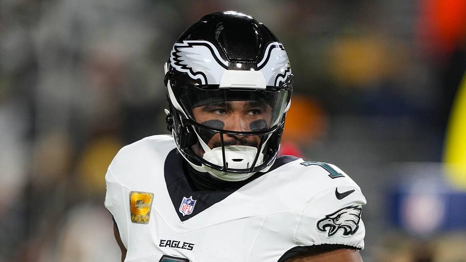 Biggest obstacle for Eagles' Jalen Hurts entering 2026 is staring him ...