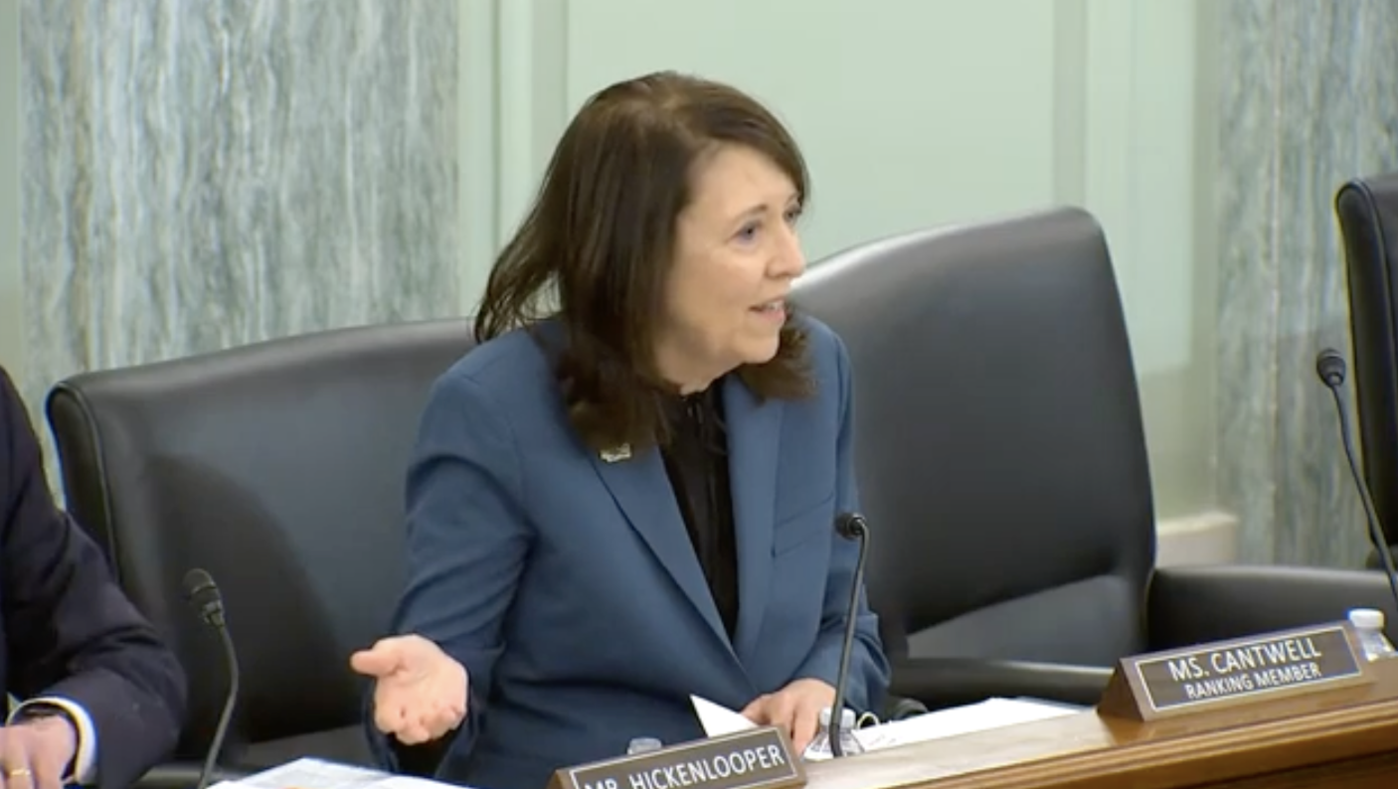 'It's not regulated in the same way': Senator Maria Cantwell pulls back ...