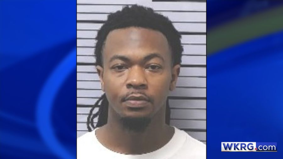 Mt. Vernon man arrested, charged with manslaughter following Mobile crash