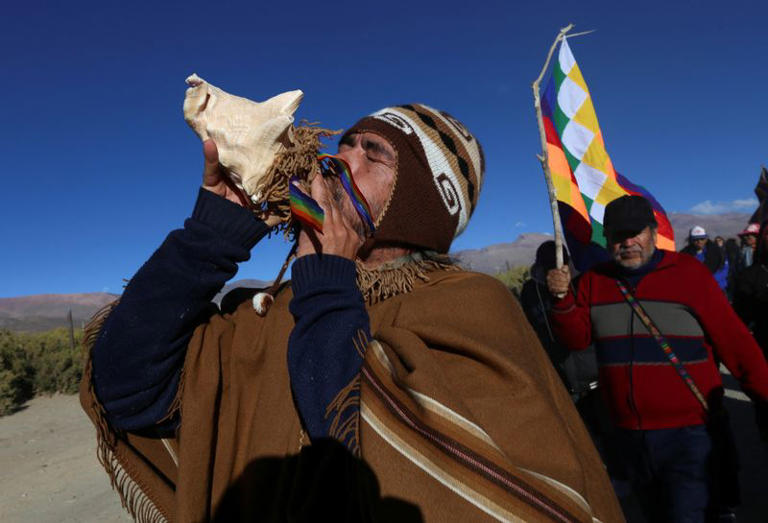 Inca child mummy returned to indigenous community in Argentina