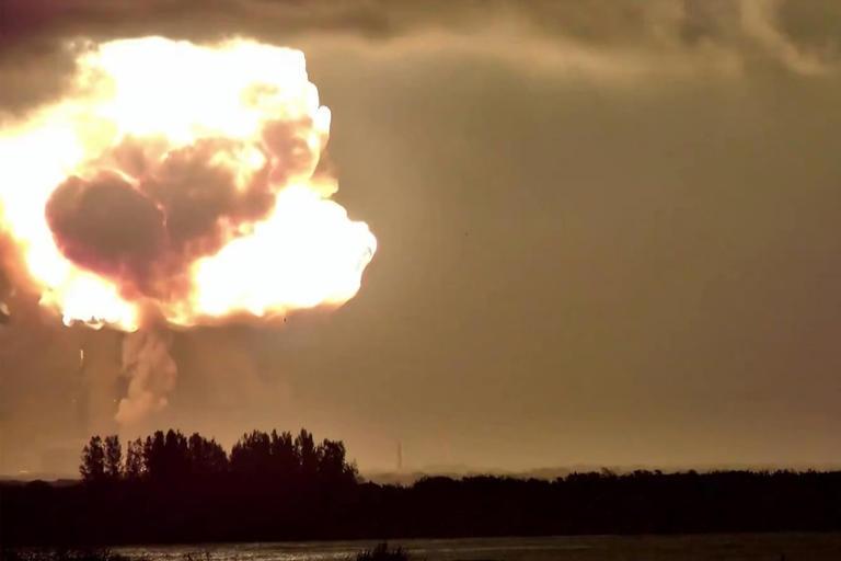 Jeff Bezos's Blue Origin rocket explodes into giant fireball on launch pad