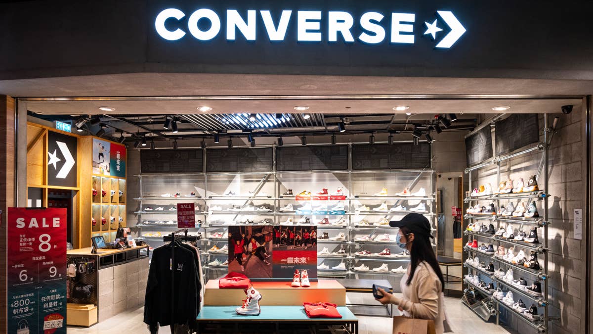 Converse’s $70 Chuck Taylor All Star hi top sneakers just dropped to $27