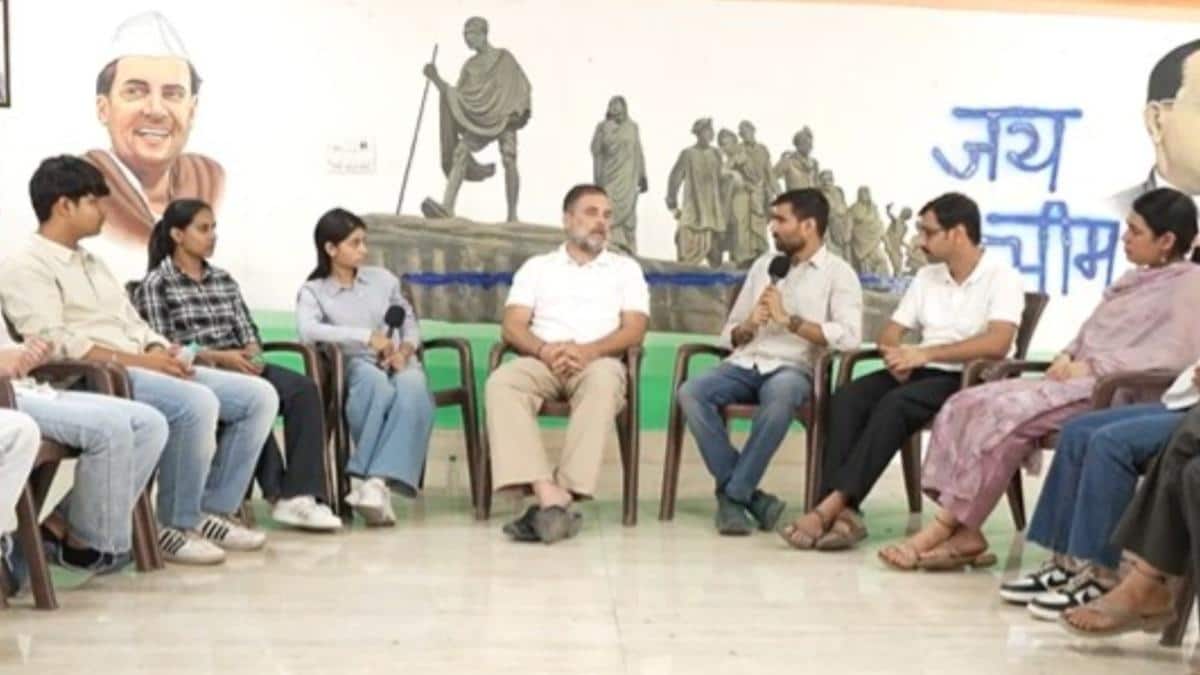 Rahul Gandhi meets NEET students, calls for rebuilding exam system from ...