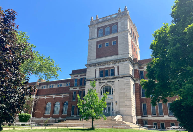 Cleveland seeks developers for Collinwood High & 11 other school buildings