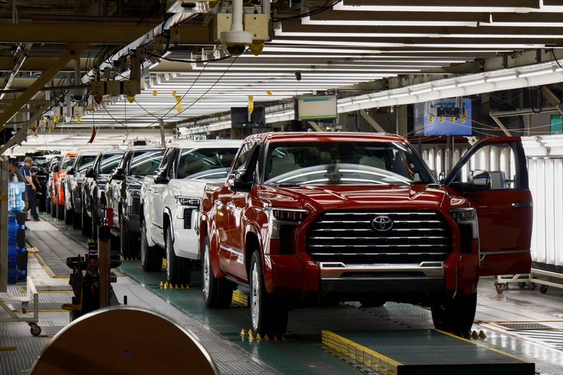 Trump administration wants to raise North American auto content to 82% ...