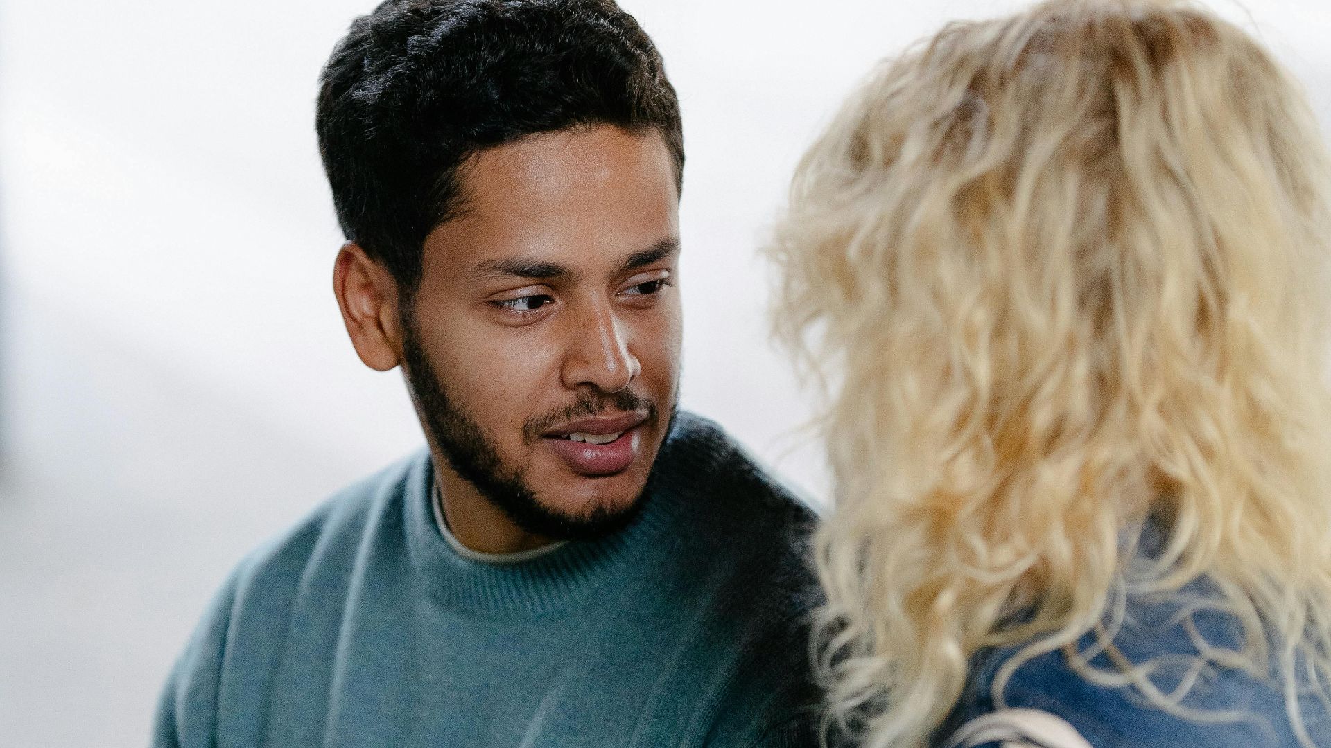 20 signs someone likes the chase more than the relationship