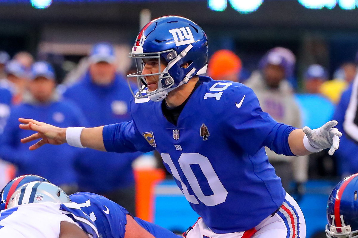 PFF Ranks Top 10 Most Luckiest Quarterbacks Of The Last Decade