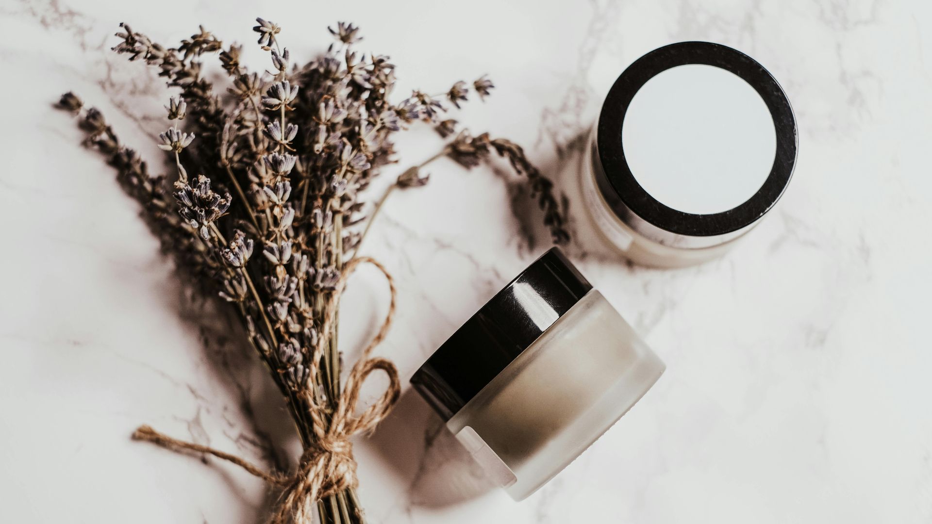 20 skincare habits that you should start in your 30s