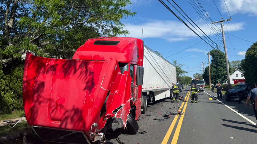Crash involving tractor-trailer on Route 141 in Easthampton