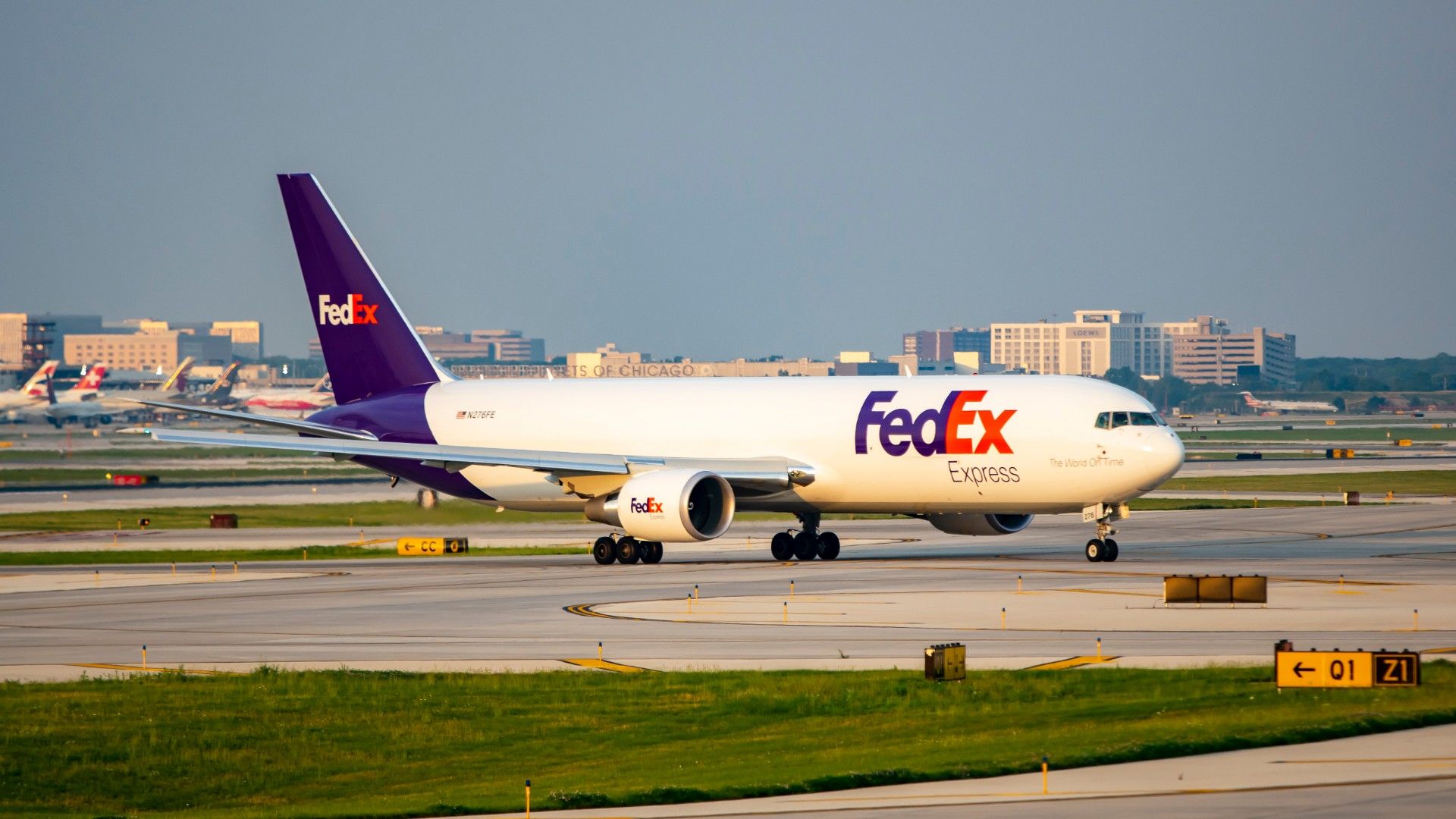 Boeing delivers FedEx’s 152nd & final 767-300 freighter ahead of ...