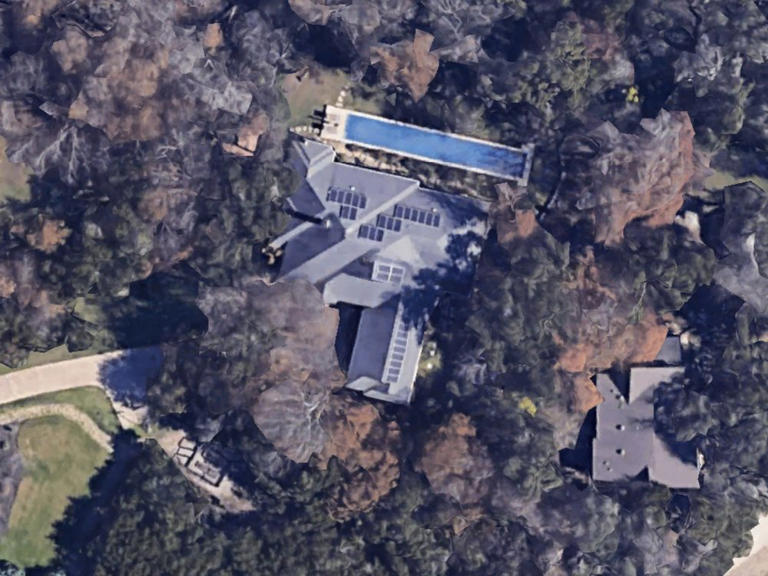 Exclusive: Actor Tate Donovan sells ‘timeless’ Austin oasis—after ...
