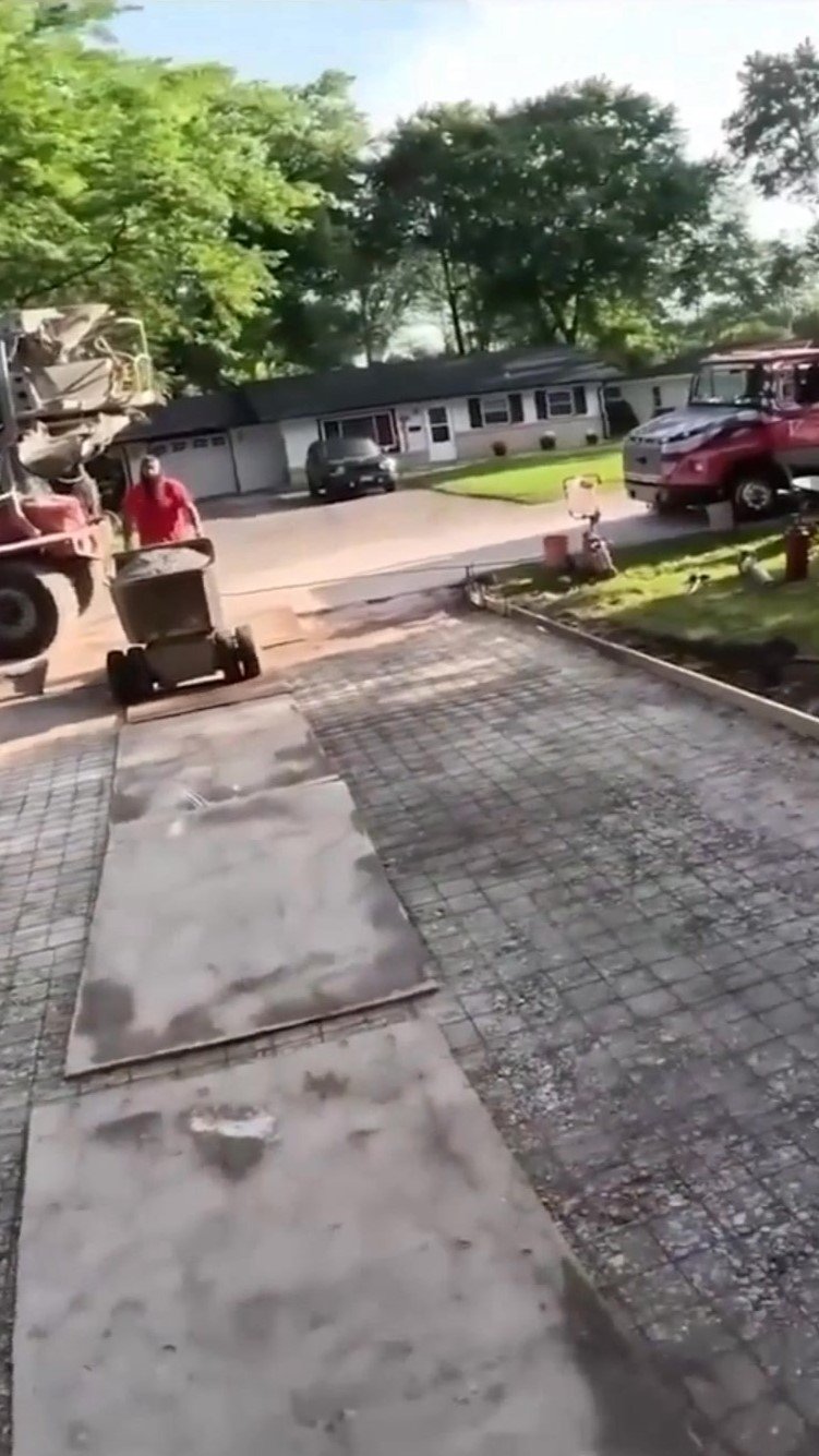Power buggy moves heavy concrete efficiently