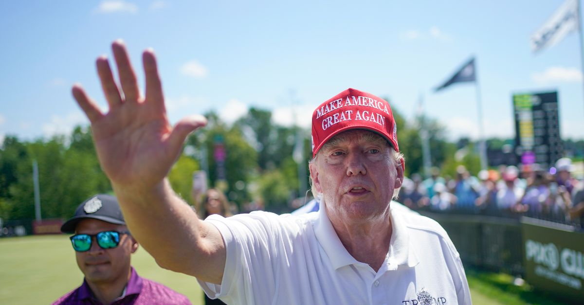 Trump’s growing ‘pile of contaminated debris’ and cabinet official’s ...