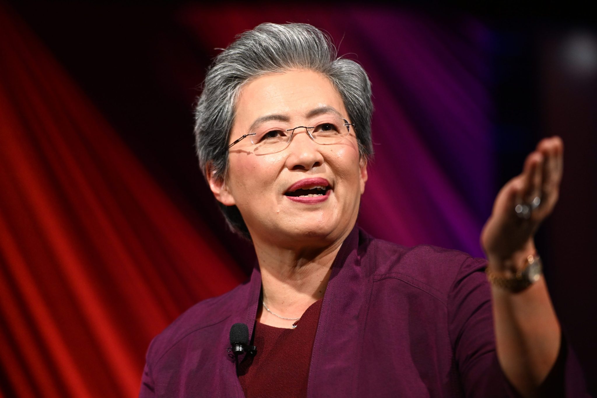 AMD CEO Lisa Su tells grads they shape the future, not AI—and the world ...