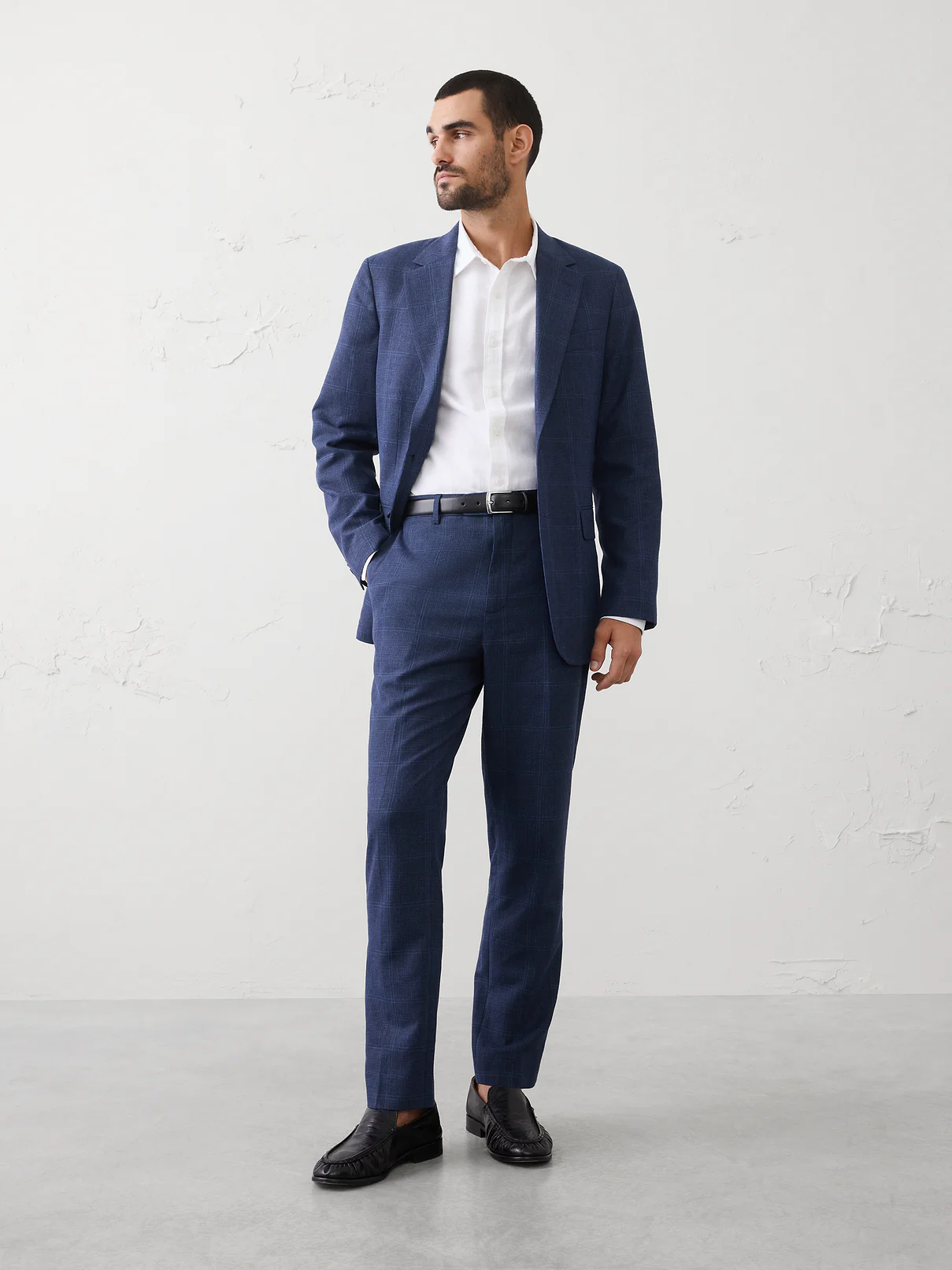 15 affordable men’s suits under $300 that look surprisingly expensive