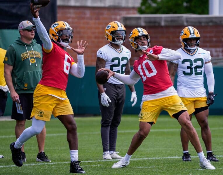 Matt LaFleur praises Tyrod Taylor as veteran presence boosts Green Bay ...