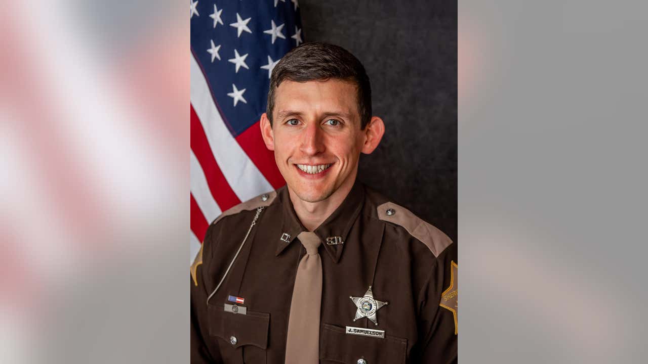 Man charged with shooting La Porte County deputy inside hospital pleads ...