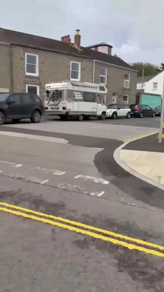 Drivers baffled by double yellow lines painted across T-junction