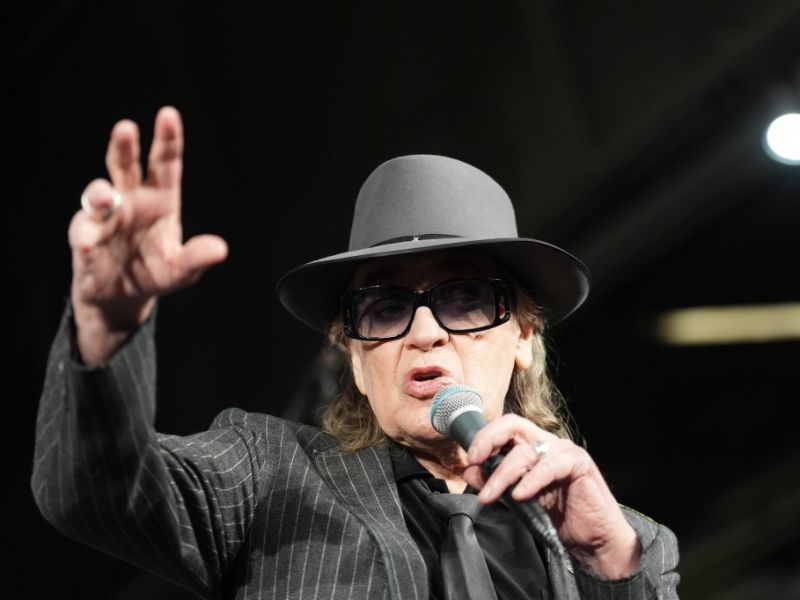 Udo Lindenberg: Fans in großer Sorge - Musiker ins Krankenhaus eingeliefert