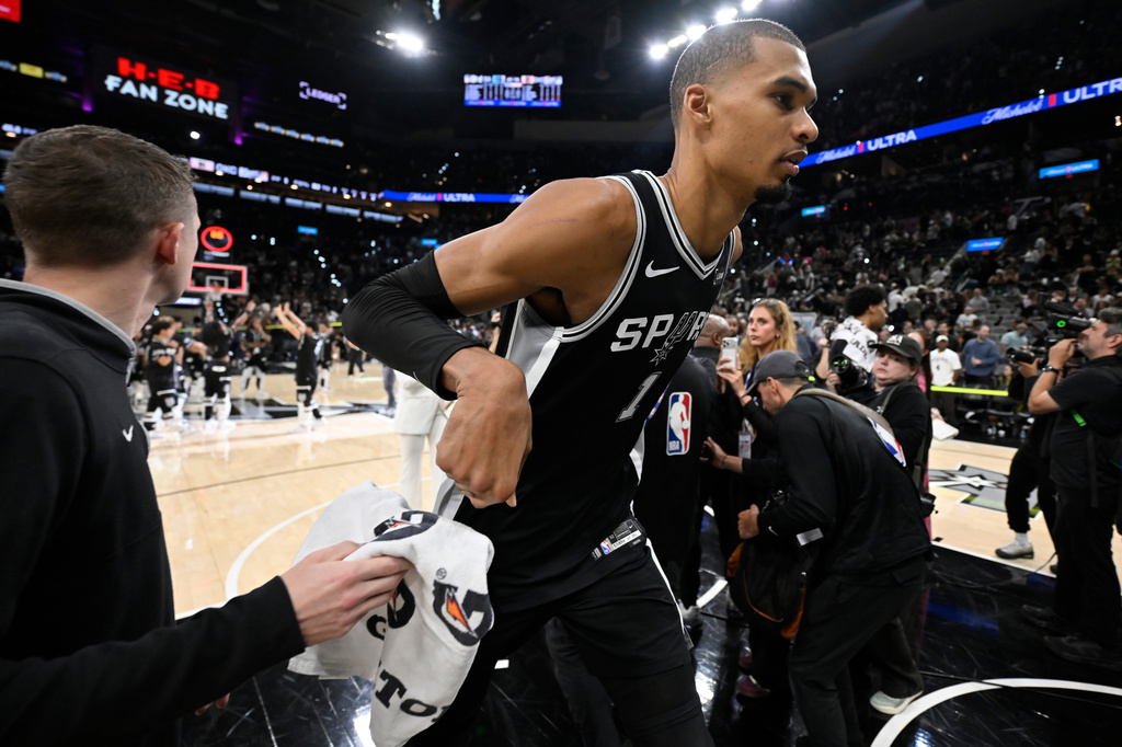 Game 7 awaits Spurs and Thunder, with NBA Finals berth against Knicks ...