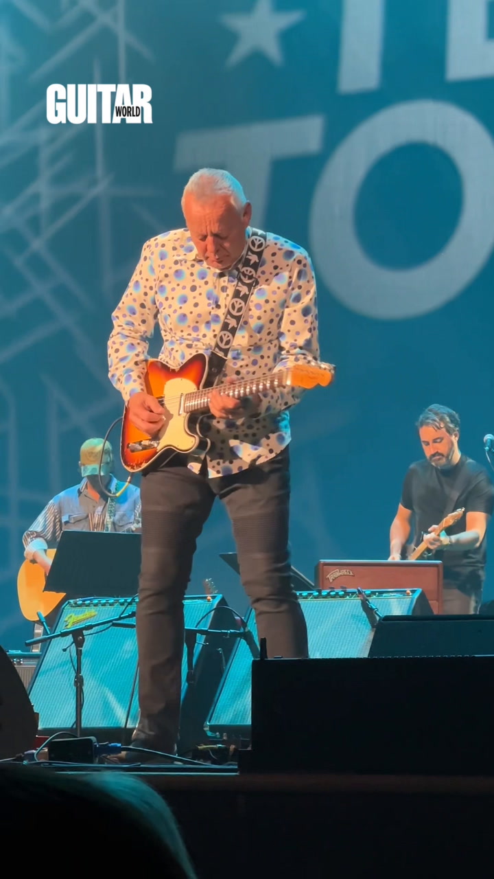 Tommy Emmanuel electrifies the crowd at Tele Town